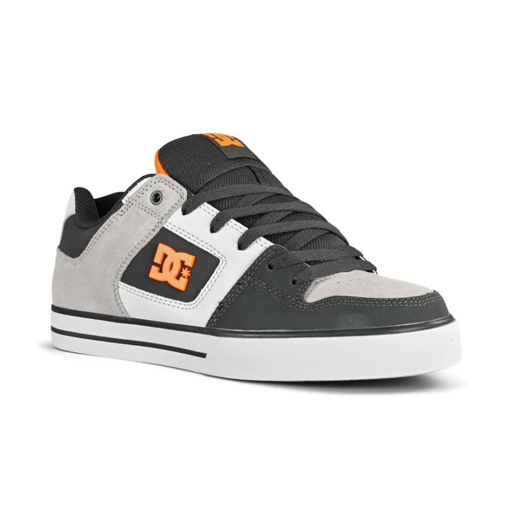 DC Shoes & Clothing | Free UK Shipping - Supereight