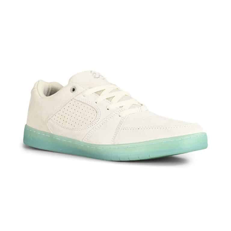 éS Accel Slim Skate Shoes - Supereight